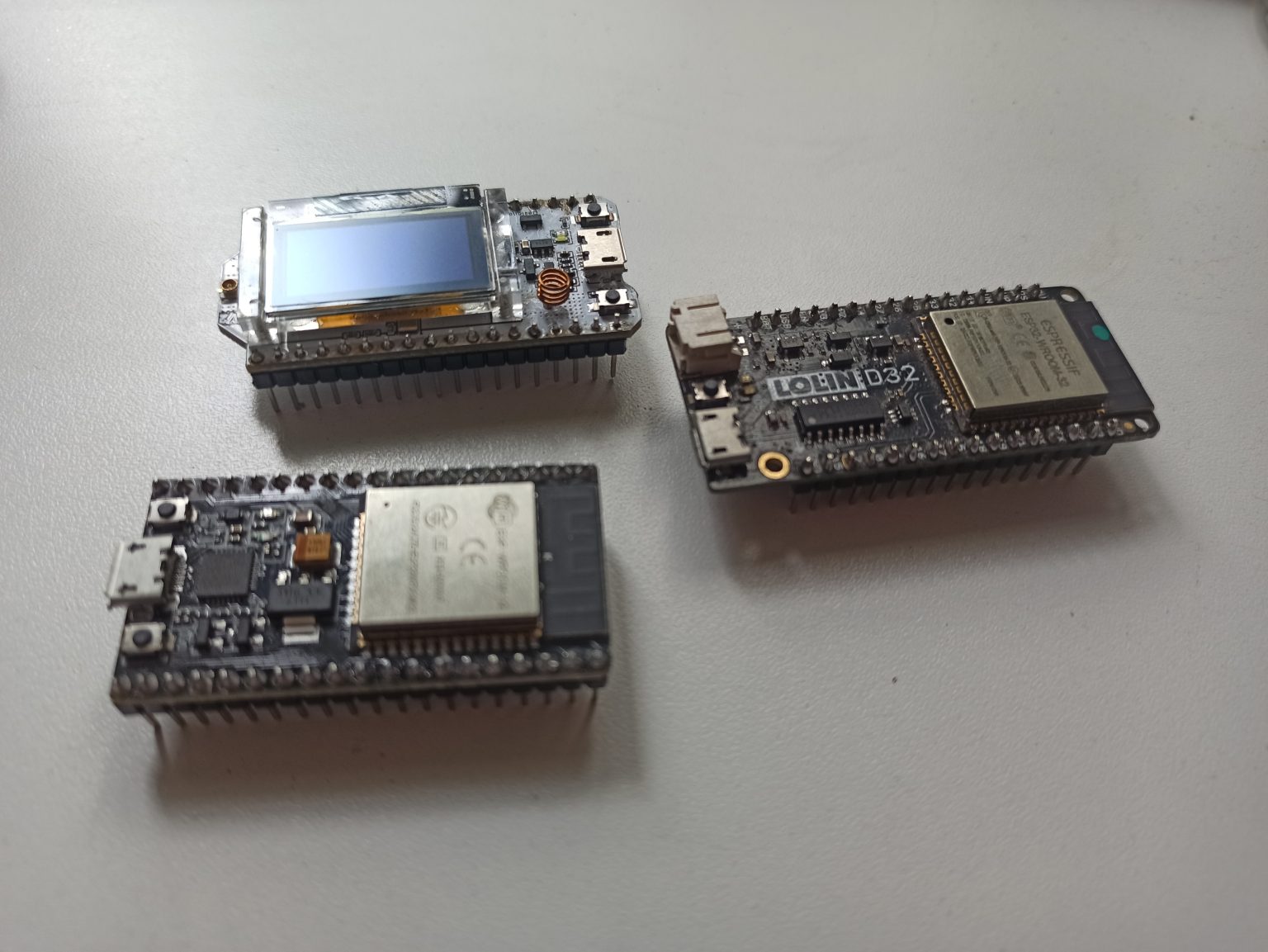 Conectar dos placas ESP32 con Bluetooth • HUE CAT INGENIERÍA ESPAÑA